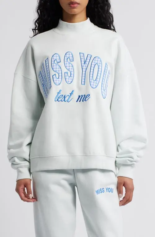 HAPPY CAMP3R Appliqué Mock Neck Graphic Sweatshirt - Ice Blue