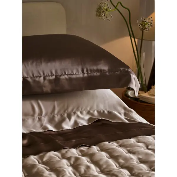 Gingerlily Silk Solid Duvet Cover, Twin