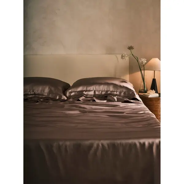 Gingerlily Silk Solid Duvet Cover, Twin