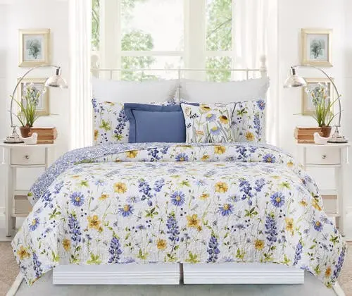C&F HOME Lovely Blues Floral Cotton Quilt Bedding Set - Purple