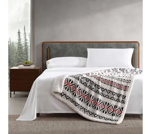 Eddie Bauer Mountain Village 50'x60' Knit Throw