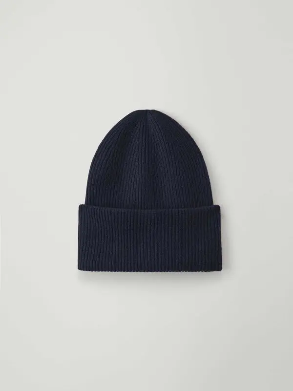 LISA YANG The Stockholm Beanie - Navy