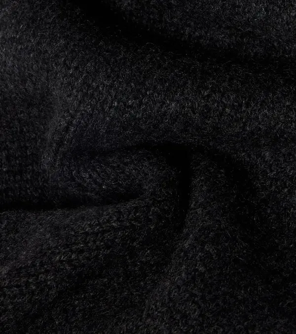 THE ROW Neki Cashmere Scarf