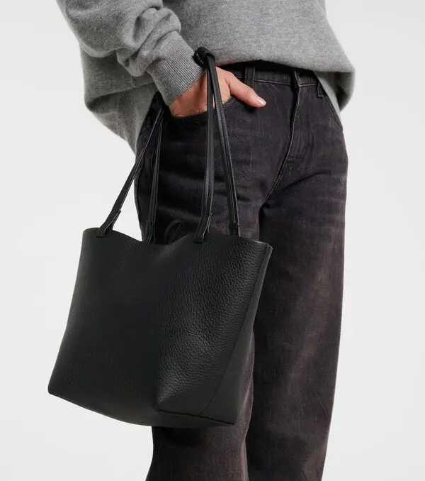 THE ROW Park Medium Leather Tote Bag - Black