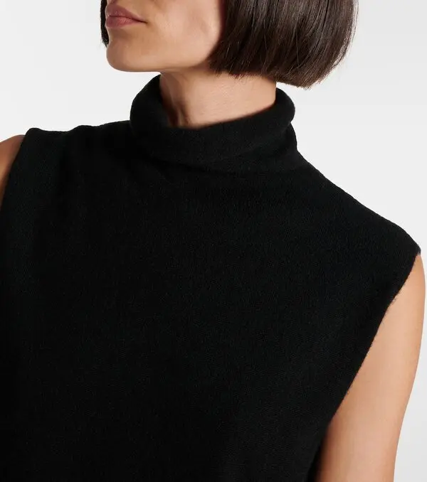 THE ROW Meritas Cashmere Turtleneck Sweater