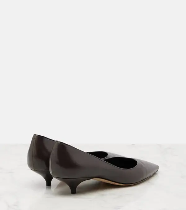 THE ROW Liisa Leather Pumps - Brown