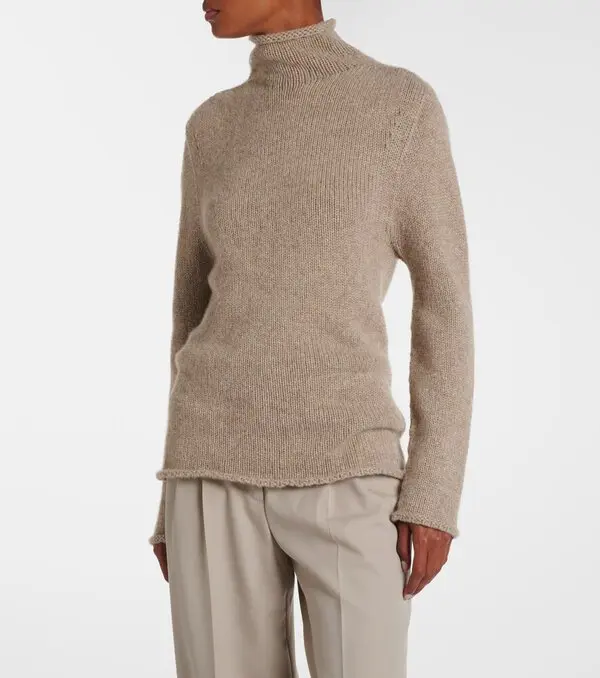THE ROW Mariam Cashmere Turtleneck Sweater