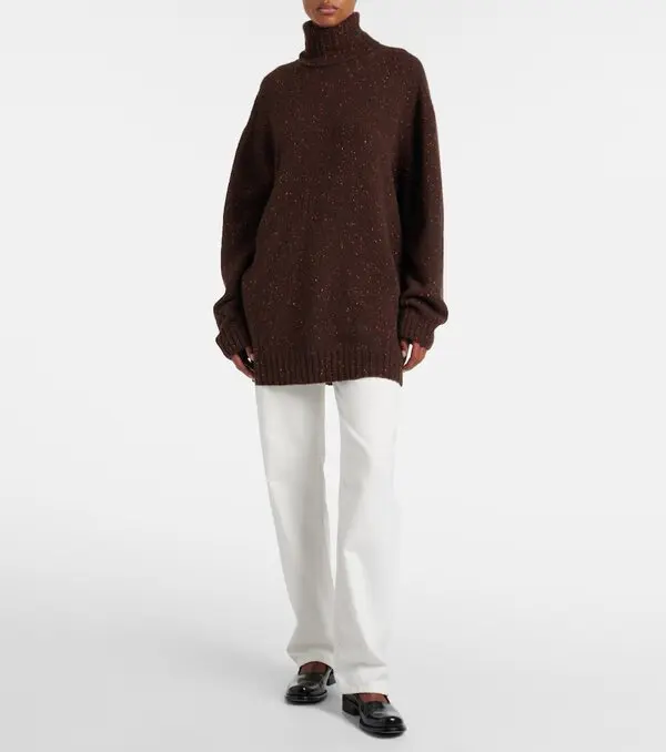 THE ROW Mirai Cashmere Turtleneck Sweater