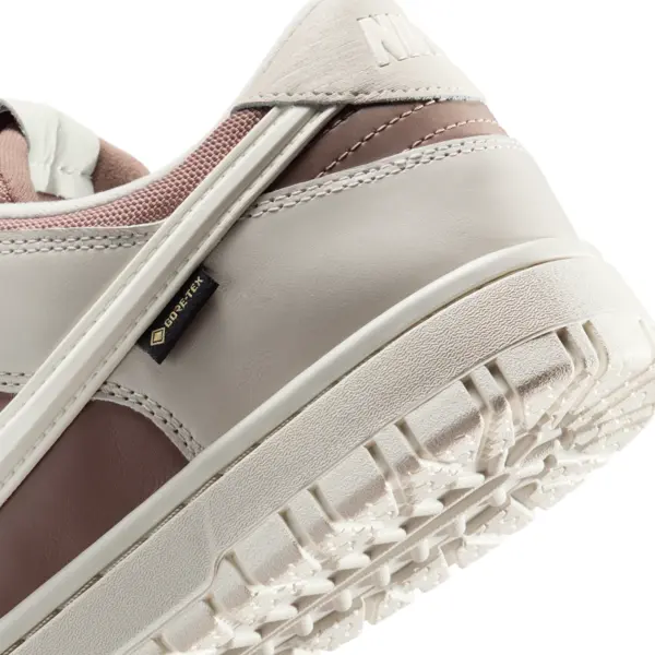 Nike Dunk Low Gore-tex Sneakers - Grey