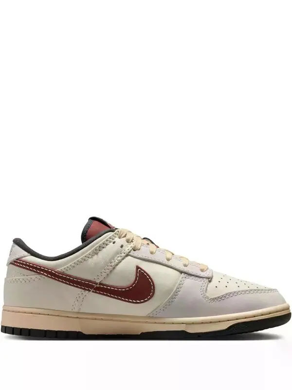 Nike Dunk Low Lace-up Sneakers - Neutrals