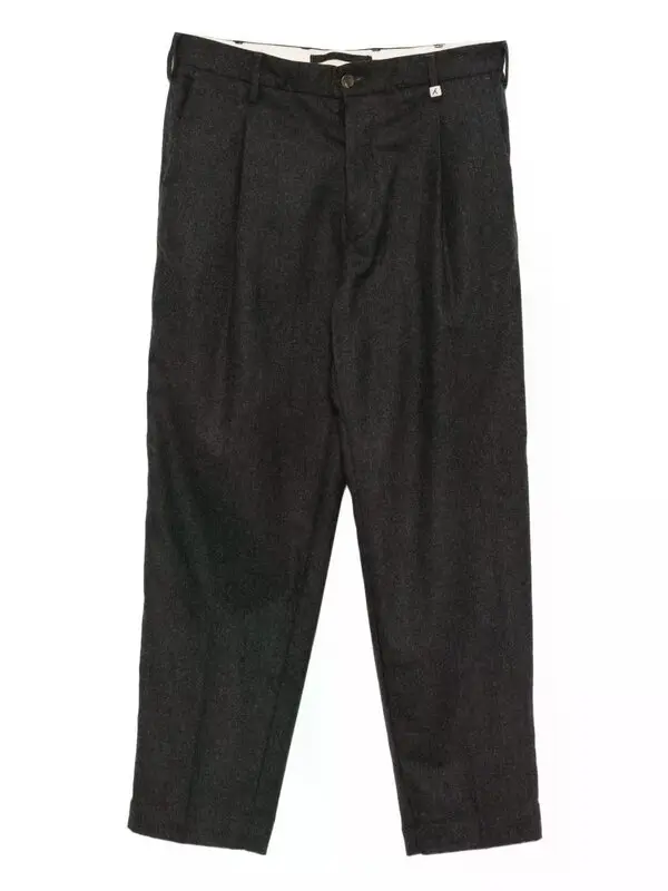 MYTHS Pleated Trousers