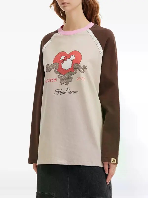 MINI CREAM Long-sleeve Graphic T-shirt