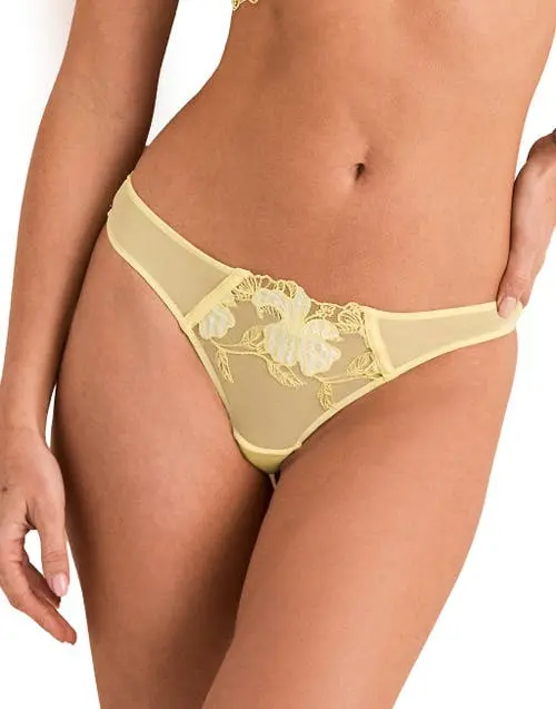 ADORE ME Carole Thong Panties - Stripe Yellow