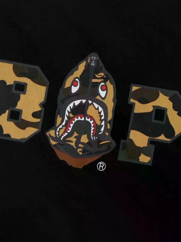A BATHING APE Camouflage-print T-shirt - Black