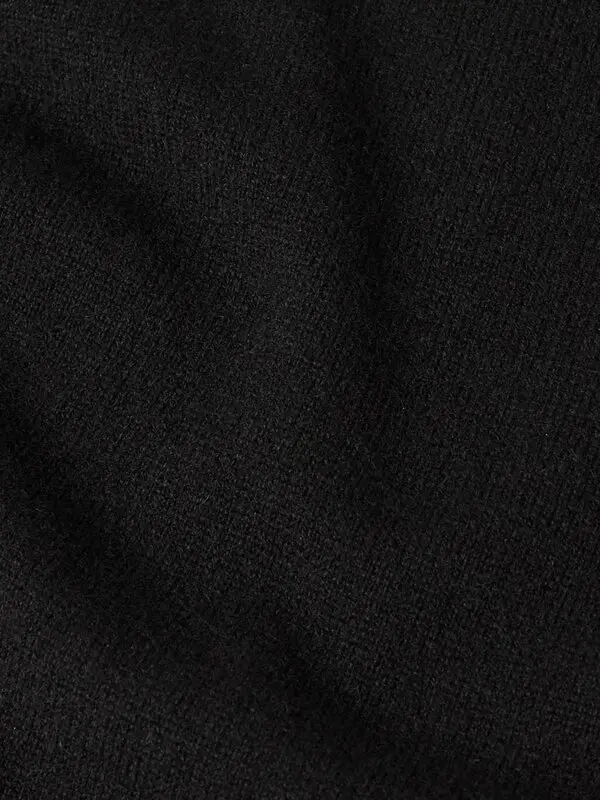 GHIAIA Cashmere Crew Neck Sweater