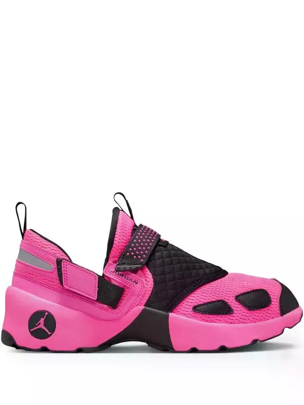 JORDAN Trunner Lx Quilted Sneakers - Pink