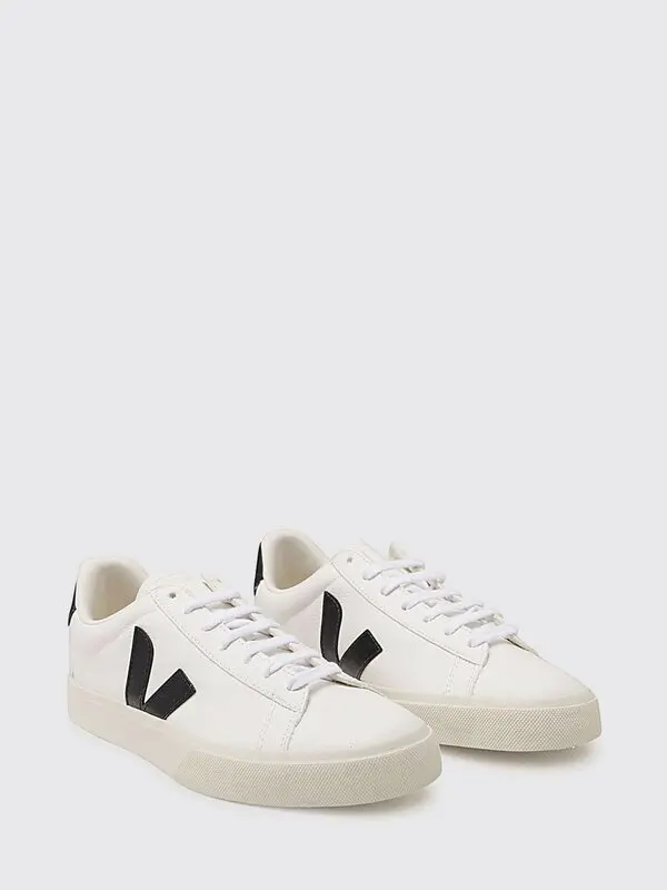 VEJA Low Top Sneakers