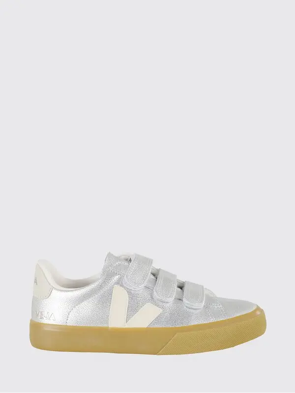 VEJA Low Top Sneakers