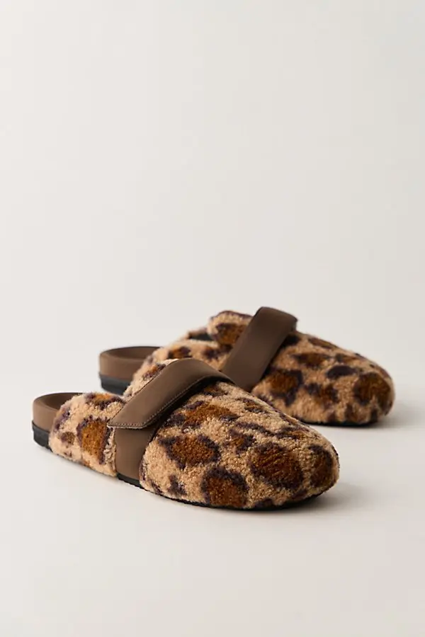ROAM Fuzzy Leopard Loafer Slippers