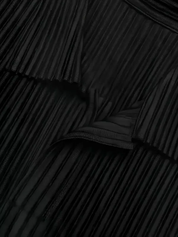 Issey Miyake Pleated Polo Shirt - Black
