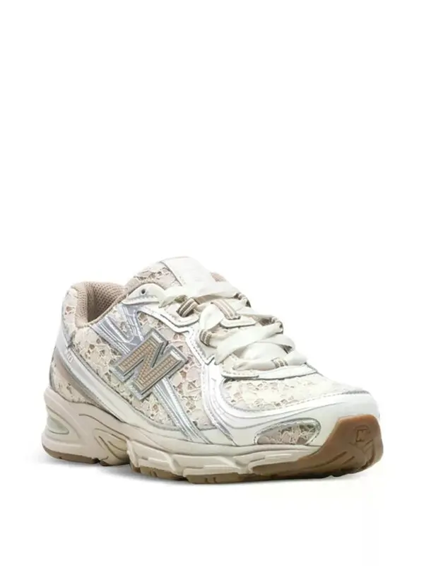 NEW BALANCE 740 Lace-up Sneakers - Neutrals