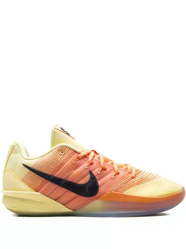 Nike Sabrina 3 Basketball Sneakers