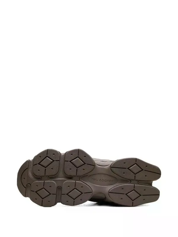NEW BALANCE 9060 Low-top Sneakers - Brown