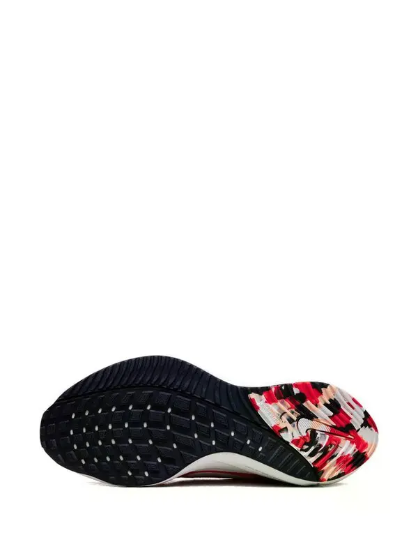 Nike Air Zoom Vomero 16 Sneakers