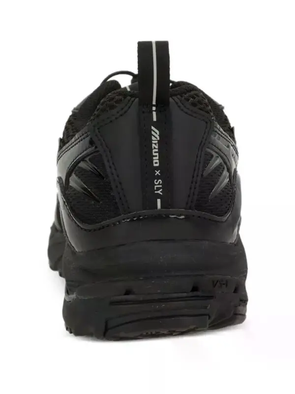 Mizuno X Sly Tokyo Wave Rider 10 Sneakers - Black