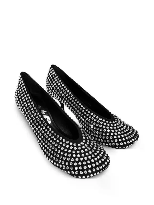LA ROSE Crystal Embellished Pumps - Black
