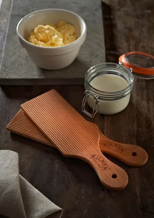 KILNER Beechwood Butter Paddles