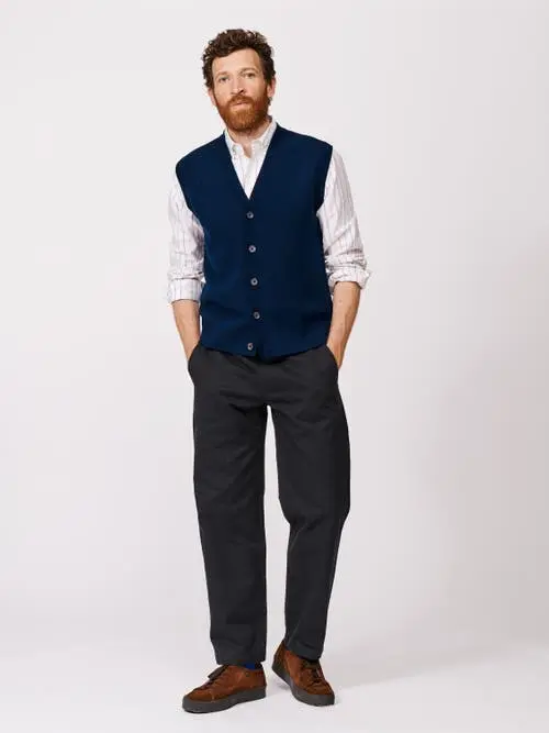 AUBIN Portman 100% Wool Waistcoat - Navy