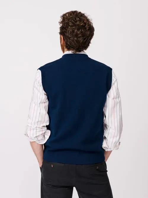 AUBIN Portman 100% Wool Waistcoat - Navy