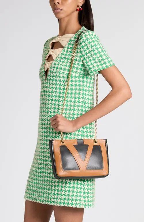 Valentino Garavani Small Viva Superstar Leather Tote