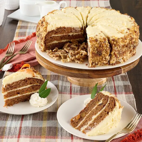 DELIZIOSO DESSERTS 10' 6lb Three Layer Carrot Cake - One-color