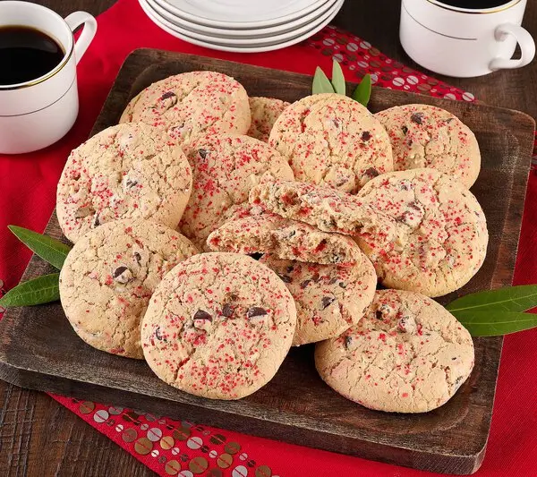 CHERYL'S 12 Piece Peppermint Chip Cookie Box - One-color