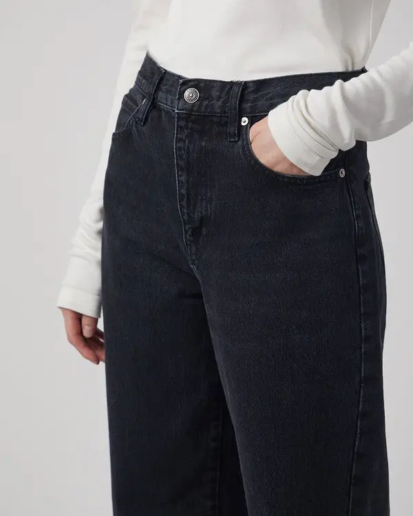 FRAME The Neat Astral Straight Leg Jeans - Washed Black