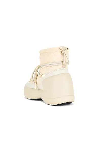 Moon Boot Mezzaluna Quilted Boot - Cream