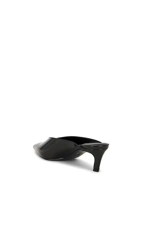 Schutz Loren Mid Pump