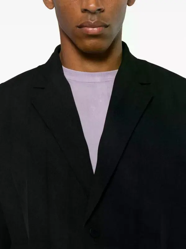 Issey Miyake Pleated Buttoned Blazer - Black