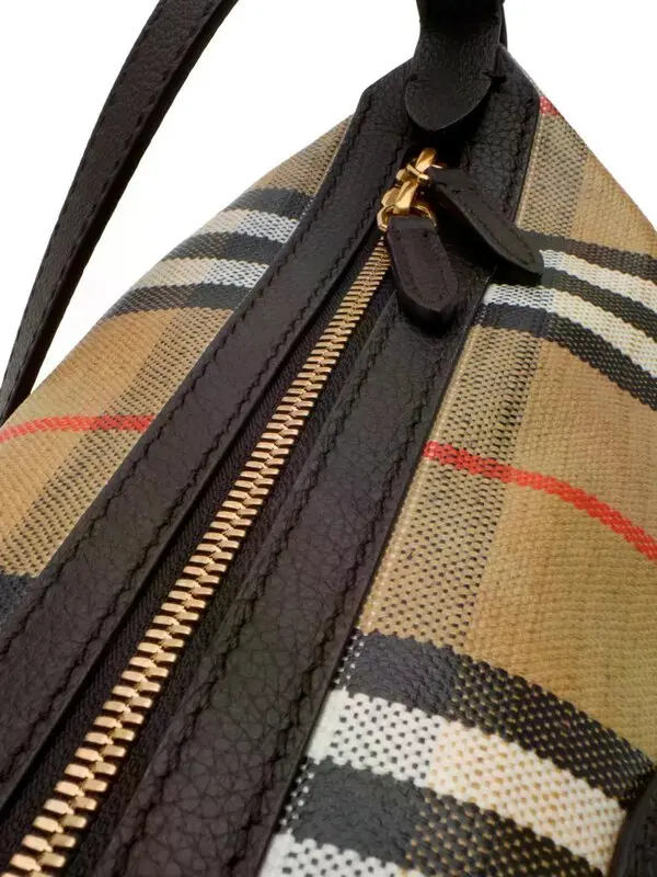 Burberry Highlands Checked Messenger Bag - Neutrals