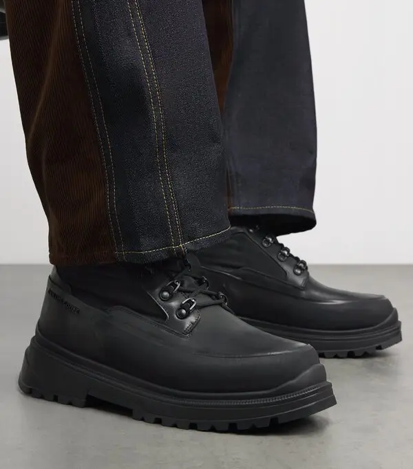 Canada Goose Leather Waterproof High Top Boots - Black