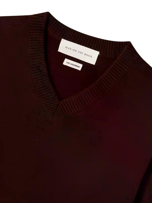 MAN ON THE BOON. V-neck Sweater - Brown