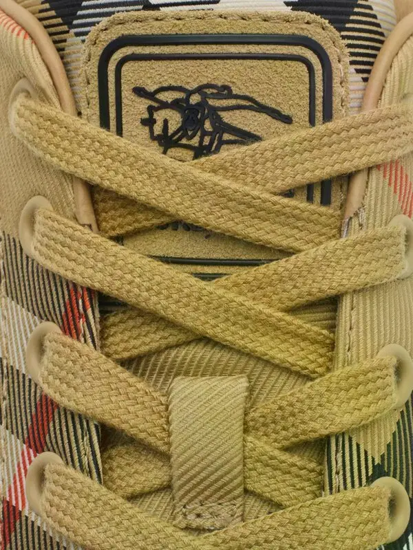 Burberry Checked Lace-up Low-top Sneakers - Neutrals