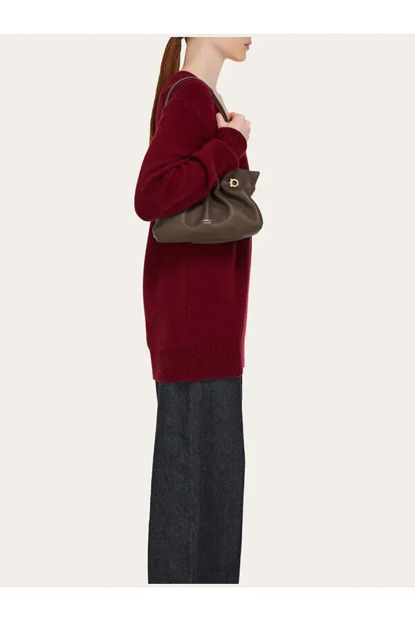 FERRAGAMO Soft Shoulder Bag - Red