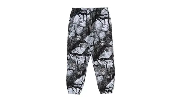 A BATHING APE Tree Edge Camo Relaxed Fit Sweat Pants - White