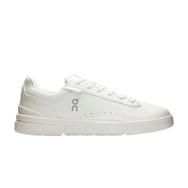 On The Roger Advantage Sneakers - White