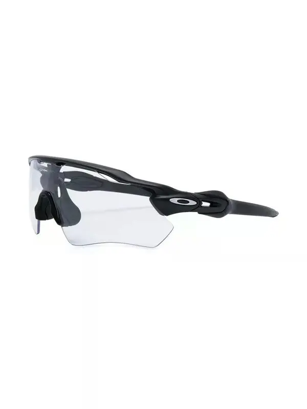 Oakley Sunglasses With Pilot Frame