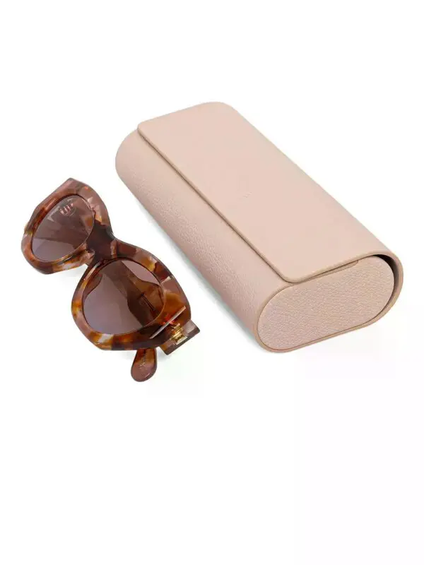 Chloé Cat-eye Sunglasses