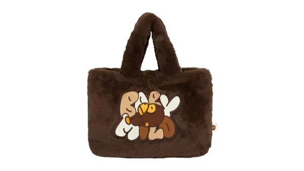 A BATHING APE Baby Milo Fur Tote